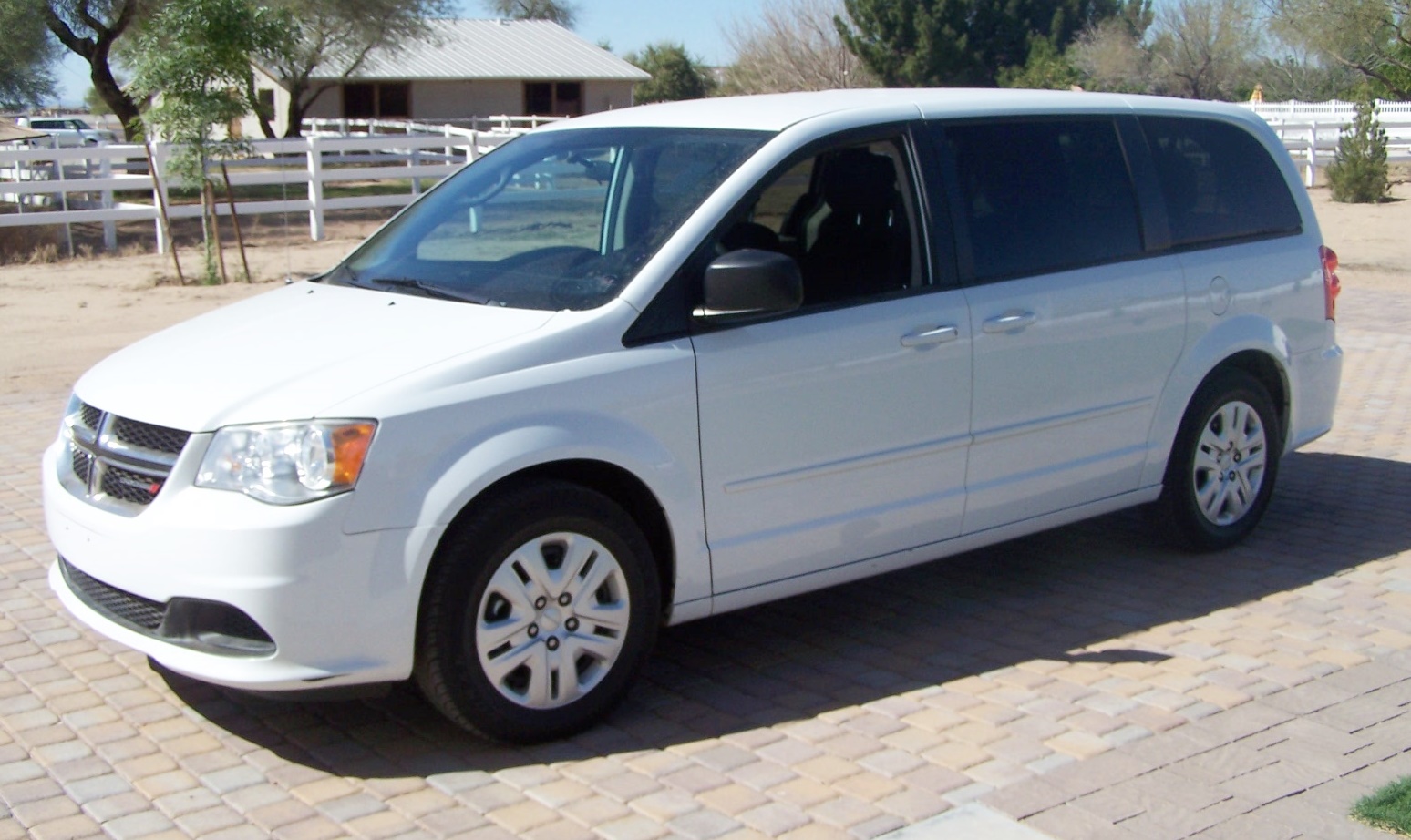 BUS & PASS VANS – HD TRUCKS & EQUIP LLC