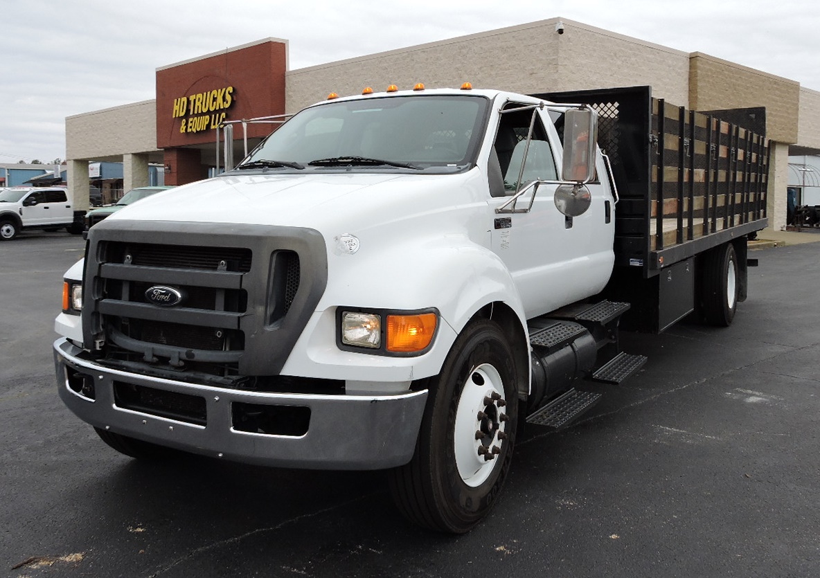 STAKE BODY AND FLATBED TRUCKS FOR SALE – HD TRUCKS & EQUIP LLC