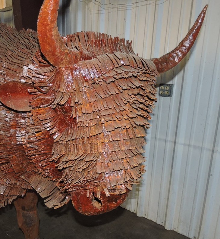 LARGE BUFFALO STATUE – HD TRUCKS & EQUIP LLC