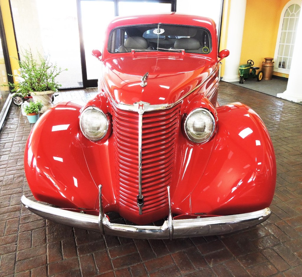 1938 HUPMOBILE STREET ROD – HD TRUCKS & EQUIP LLC